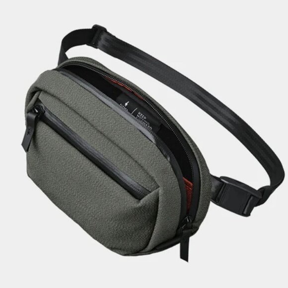 Alpaka | Bags | Nwt Alpaka Go Sling Nano 6l Compact Camera Sling Bagl ...